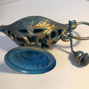 Vintage Cast Iron Genie Lamp, Vintage Painted Cast Iron Genie Lamp ...