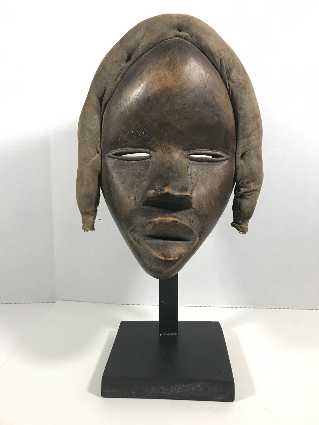 Vintage Hand Carved African Mask, Vintage Wood Carved Dan Beauty Mask ...