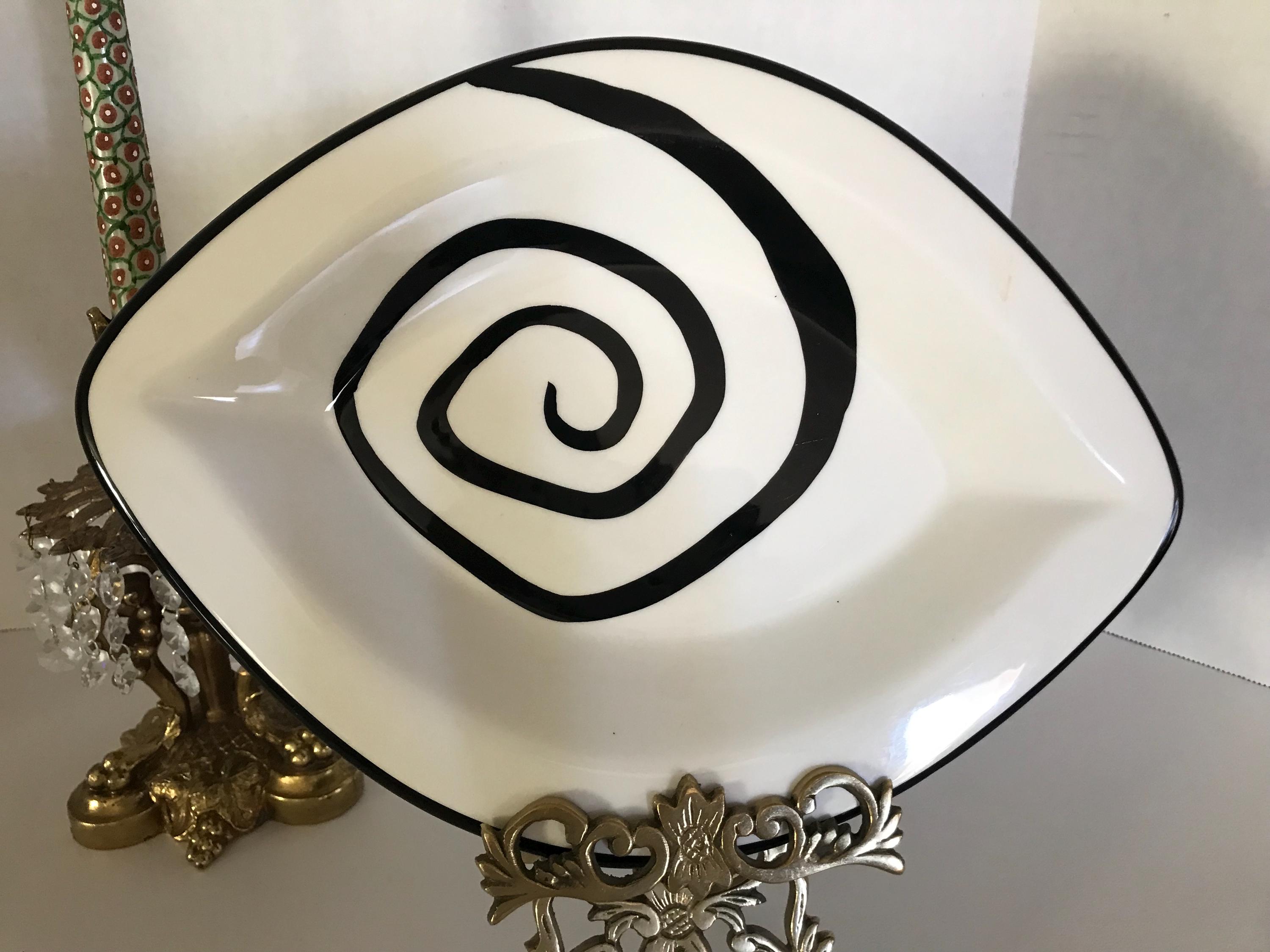 Vintage Urban Graffiti Spiral Plate, Urban Graffiti Hand Painted Black ...