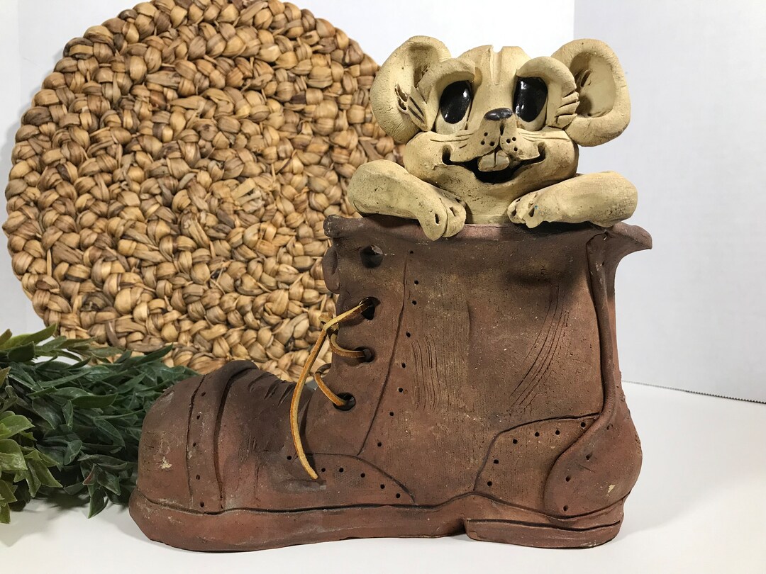 Vtg Hand Thrown Art Pottery Boot Planter, Vtg Ceramic Planter, Mouse in ...