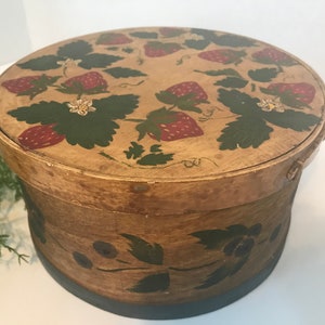 Vintage Round Wood Cheese Box, Vintage Hand Painted Wooden Box, Vintage ...