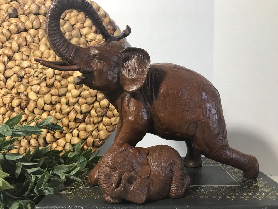 Vintage Red Mill Mfg Large and Small Elephant Figurines, Vintage Red ...