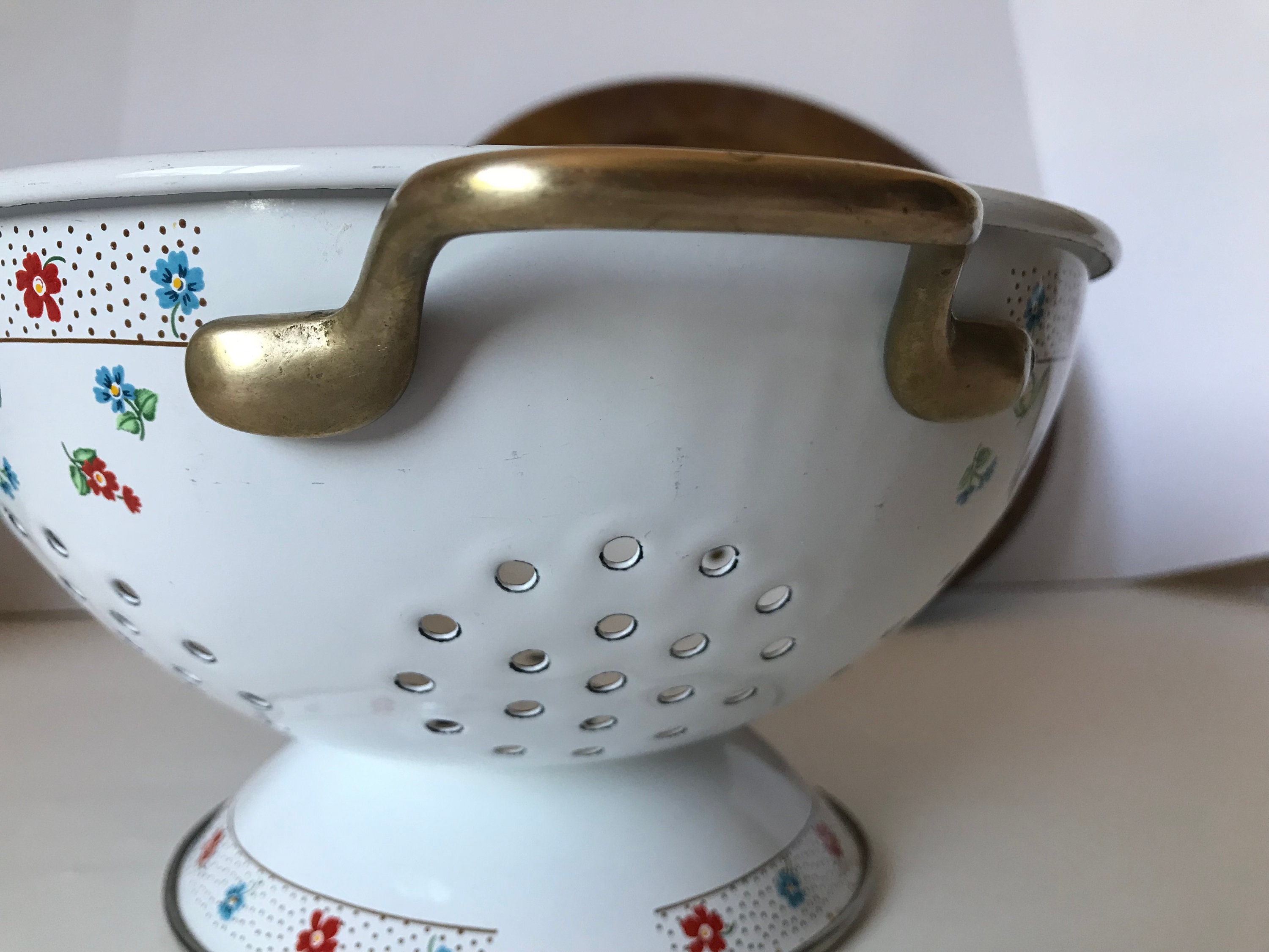Vintage 1970s White Enamel Colander Strainer M. Kamenstein - Etsy
