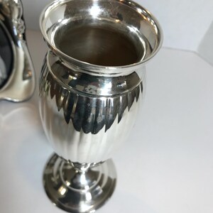 Vintage Elegant Silver Vase, Silver Plated Vintage Elegant Ribbed Vase ...