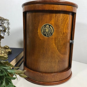 Vintage Rum Wood Box, Wood Pyrat Rum Round Wooden Case, Pyrat Rum ...