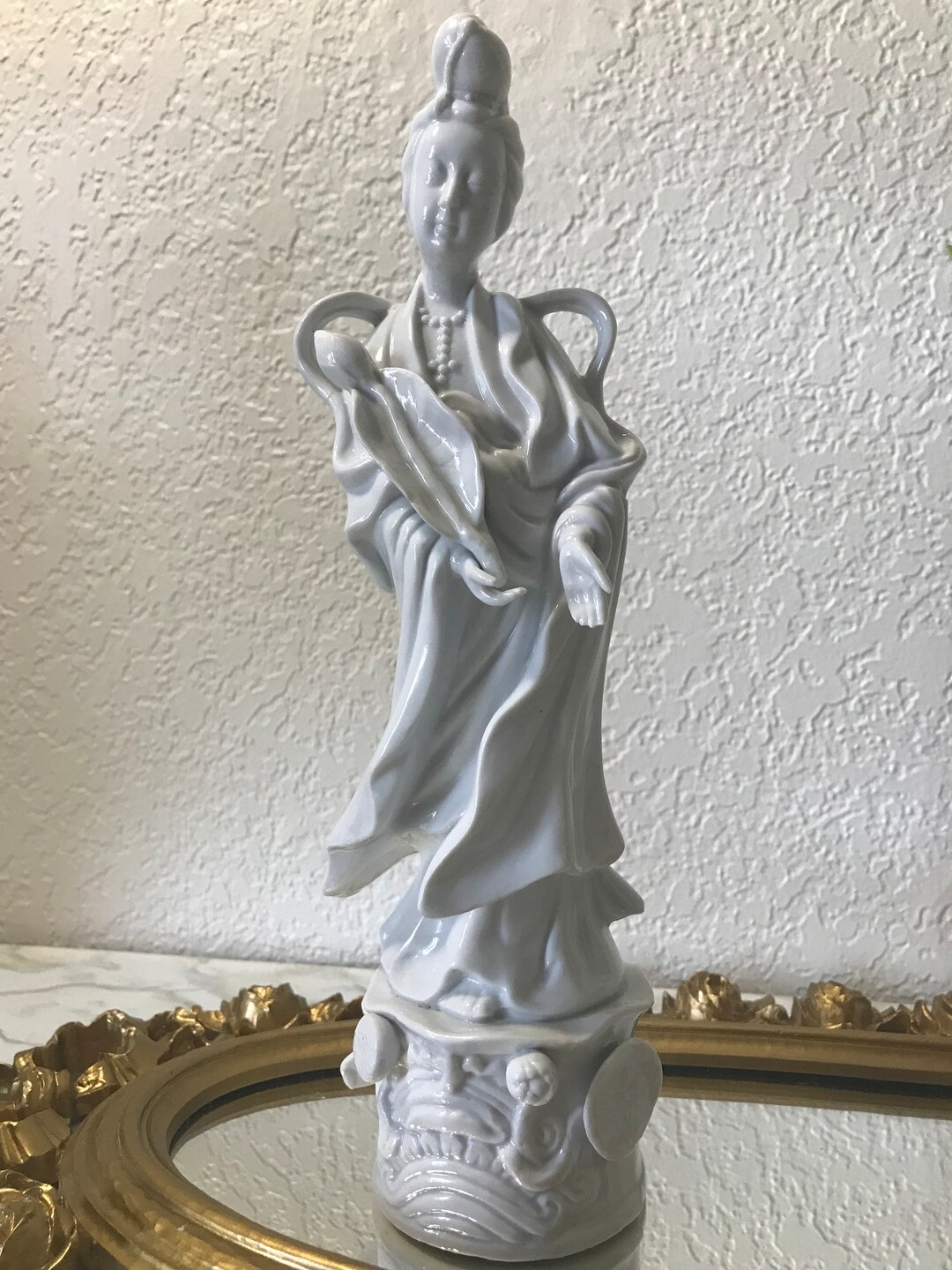 Vintage Blanc De Chine White Porcelain Quan Yin Figurine, Chinoiserie White Porcelain Kwan Yin ...