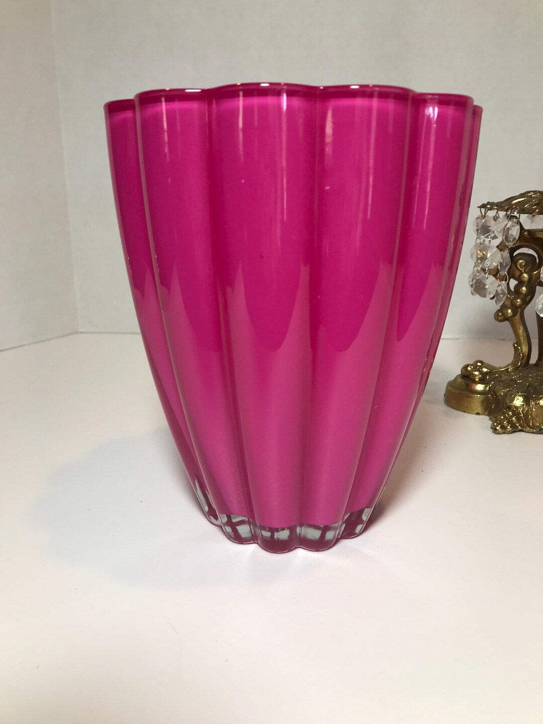 Vibrant Pink Scalloped Edge Glass Vase, Bright Pink Glass Vase, Vintage ...