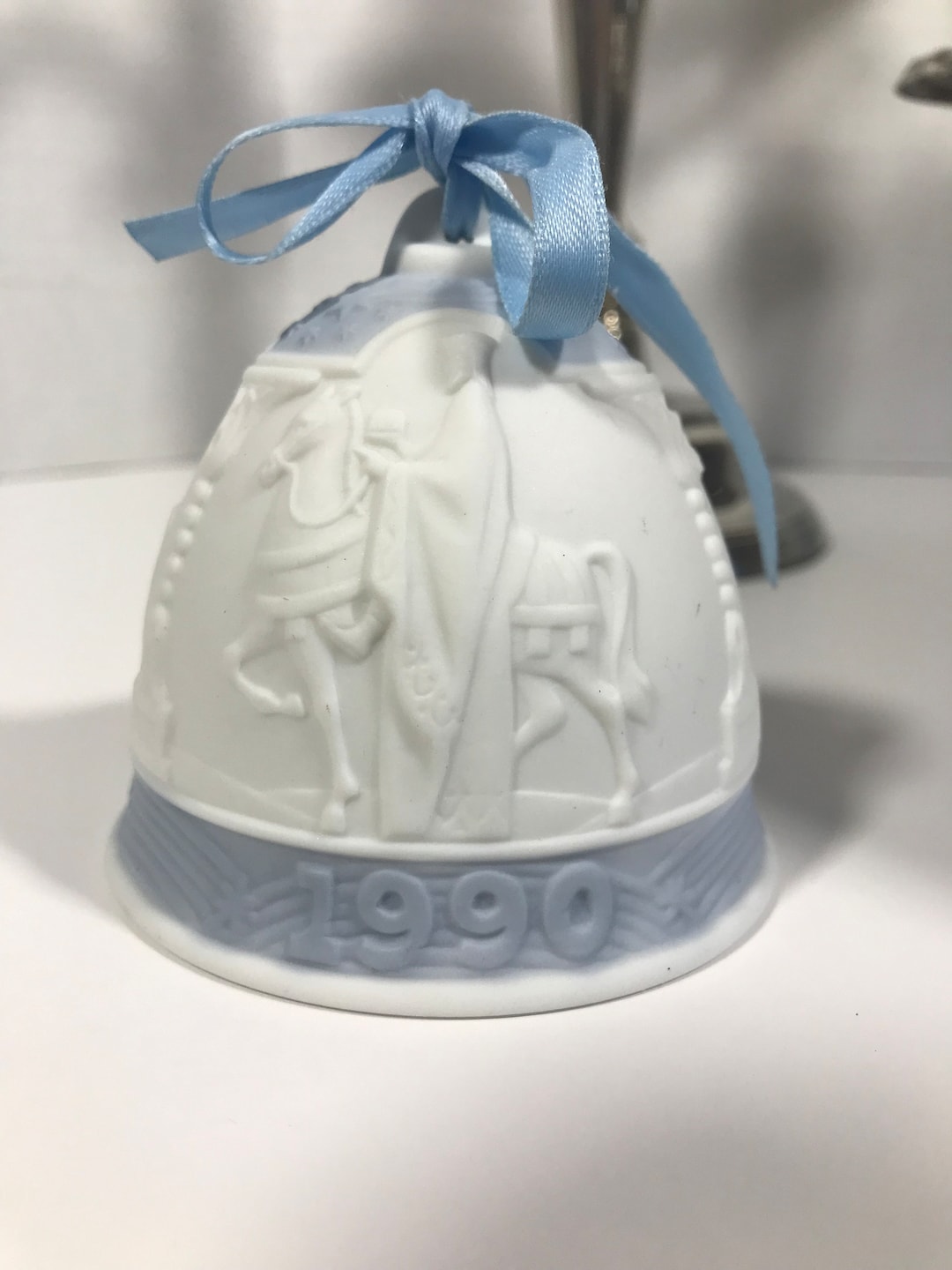 Vintage Lladro 1990 Christmas Bell, Lladro 1990 Ceramic Bisque White ...