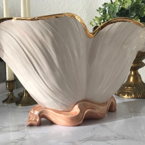 Vintage Art Deco Designed Large White Shell Shaped Bowl With Pink ...