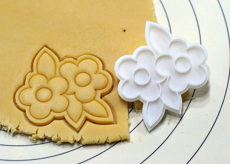 Two Flowers Cookie Cutter and Stamp - Etsy