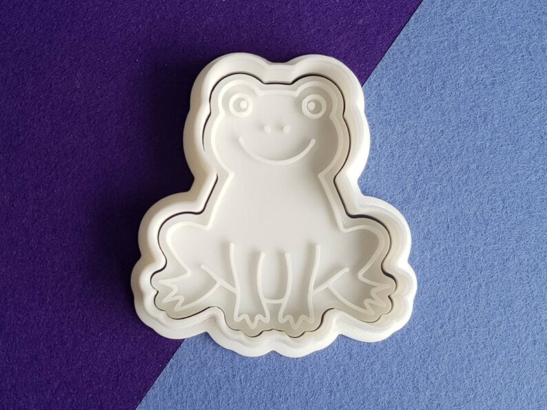 A Frog Cookie Cutter and Stamp - Etsy