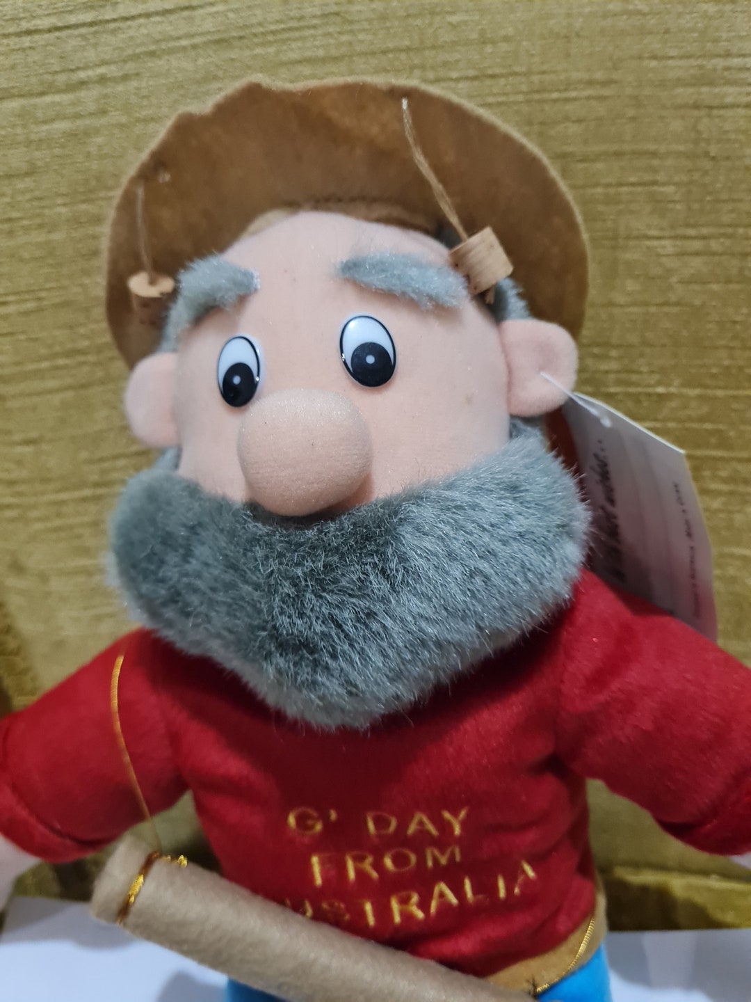 Jolly Aussie Swagman Fabric Doll 40cm NEW With a Rolled up Swag on His ...