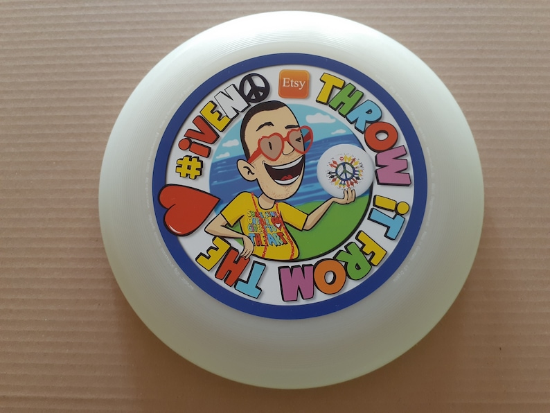 Plastic Free Glow in the Dark Ultimate Frisbee - Etsy