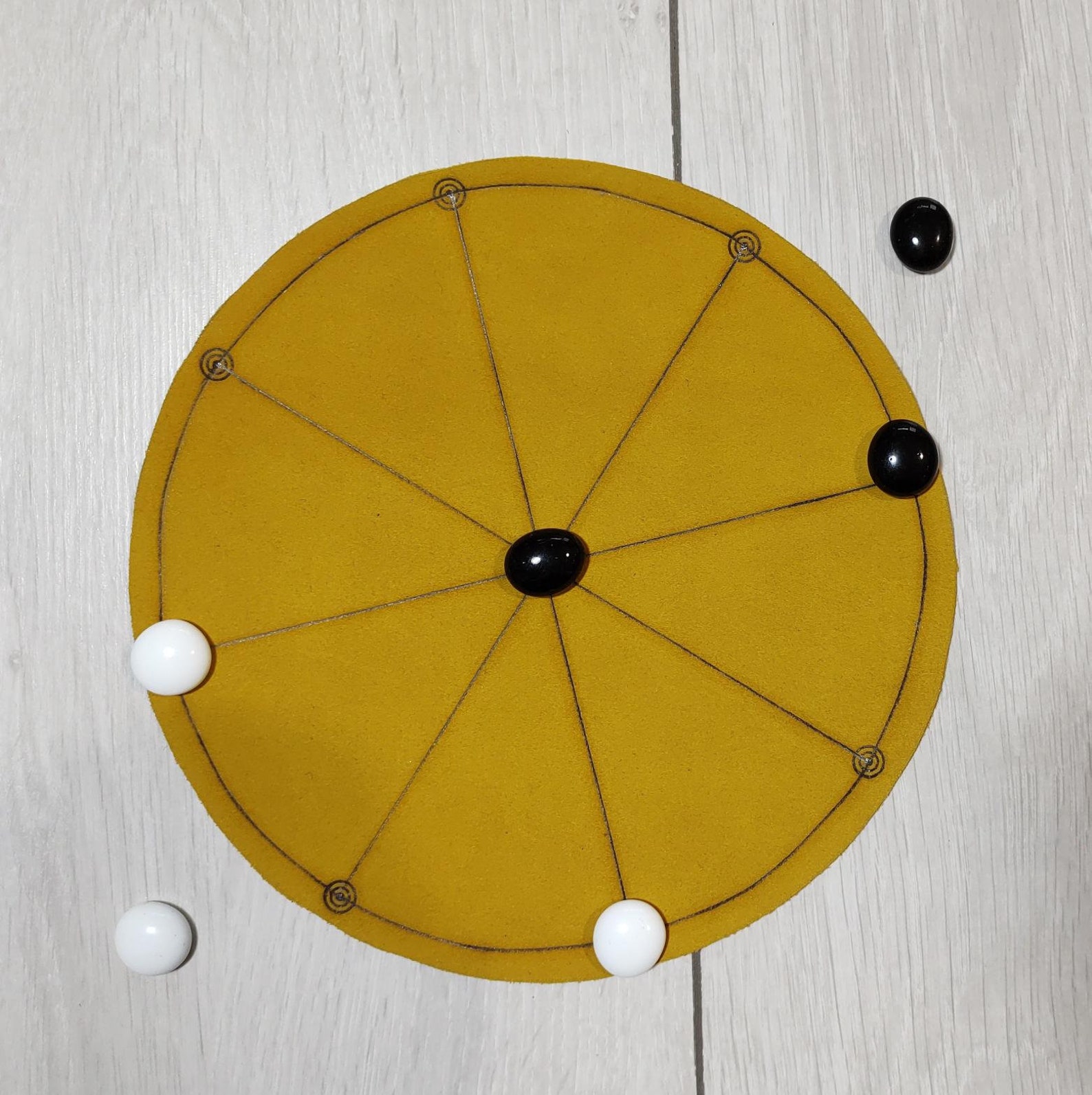 Roman Game of Rota Tic-tac-toe Leather Board Glass Stones - Etsy