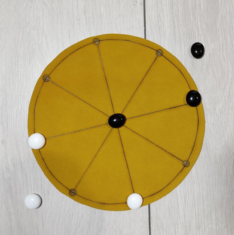 Roman Game of Rota Tic-tac-toe Leather Board Glass Stones - Etsy