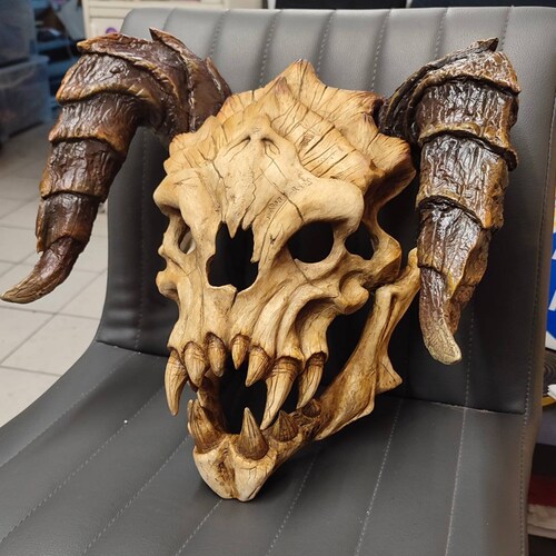 Creature Skull Resin Mask Helmet Pauldronbelt Buckle - Etsy