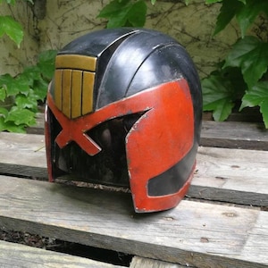 Dredd Helmet -resin Kit - Etsy
