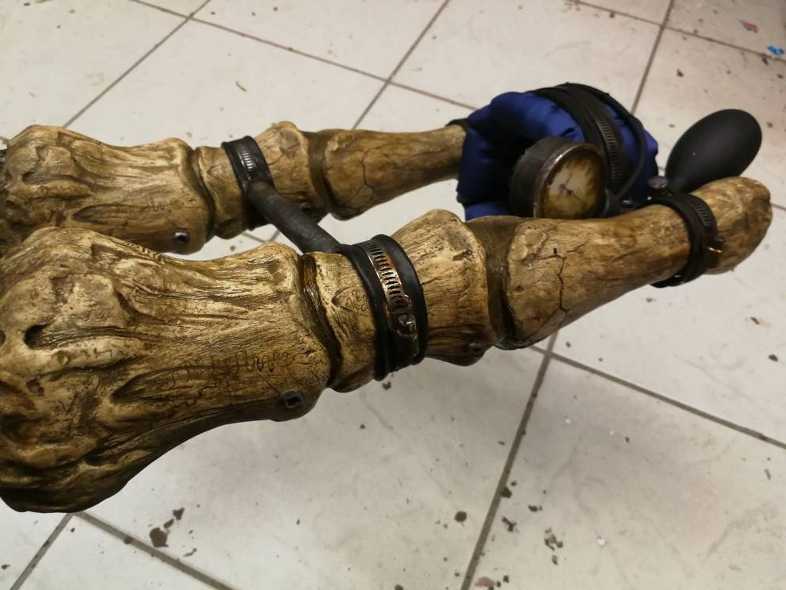 Deathclaw Gauntlet - Etsy