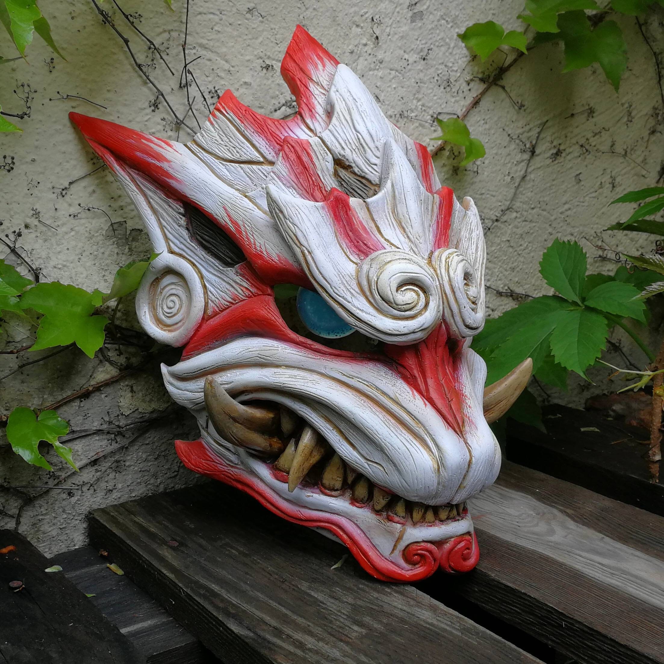 Monster Hunter Mask snarling Odogaron Now With GLOWING EYES - Etsy