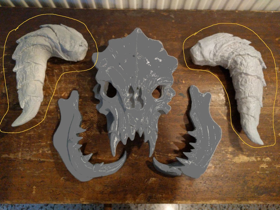 Deathclaw Horns, Set of 2, Raw - Etsy