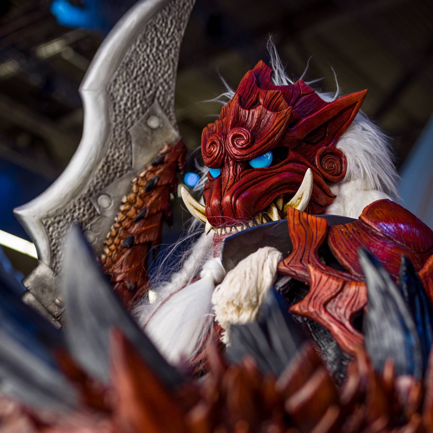 Monster Hunter Mask -snarling Odogaron- Now With GLOWING EYES - Etsy