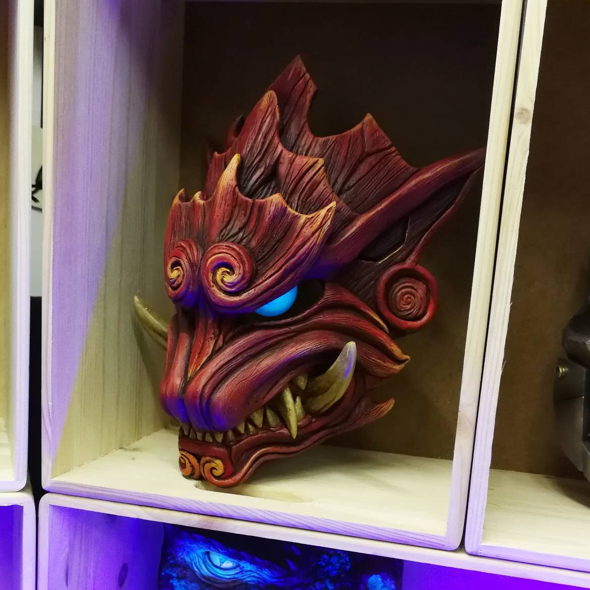 Monster Hunter Mask snarling Odogaron Now With GLOWING EYES - Etsy