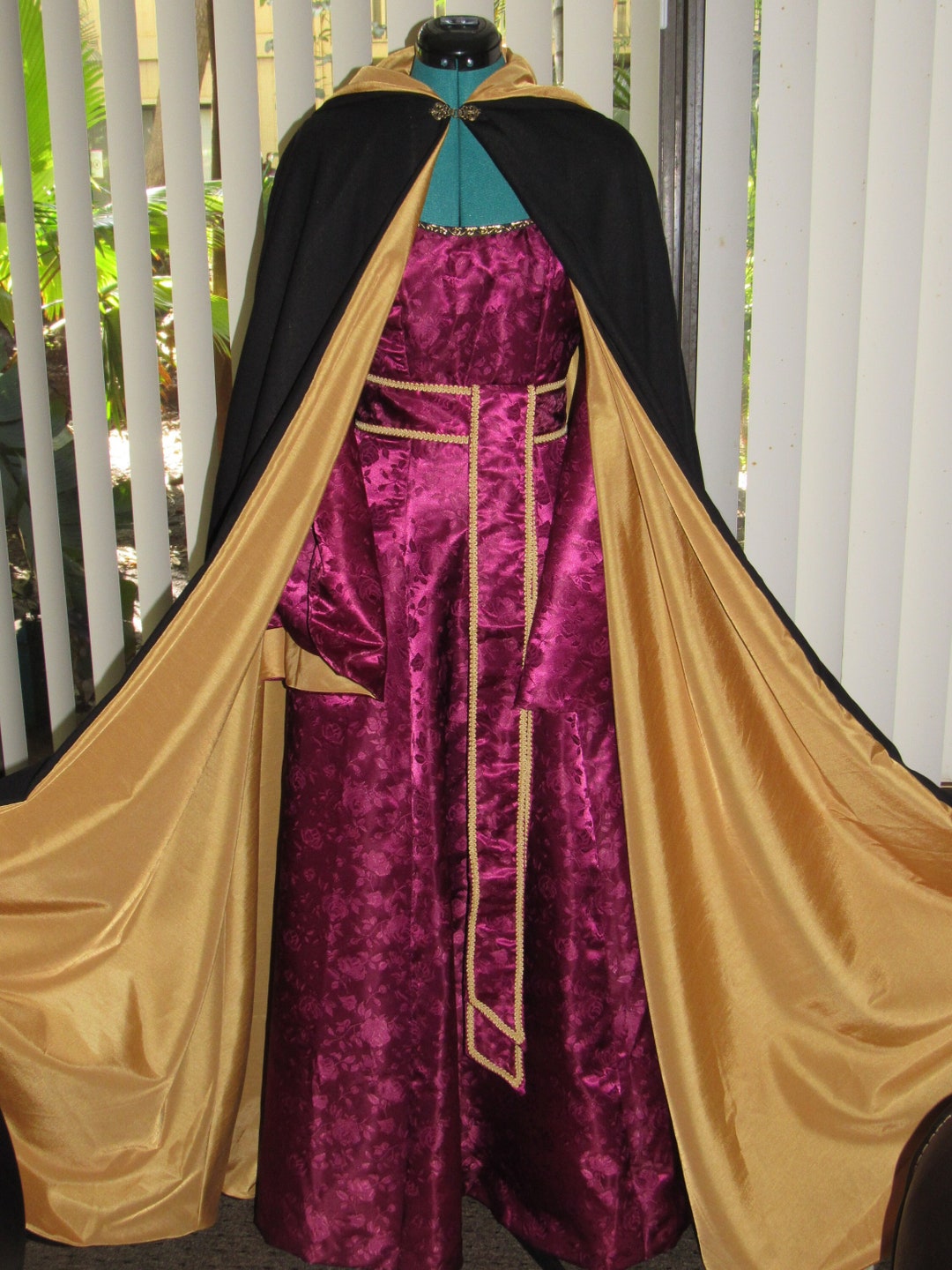 Medieval Villain Evil Mother Renaissance Cosplay Costume Dress Cape for ...