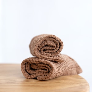 Linen Face Cloth Set of 2, Waffle Linen Face Towel, Compact Foldable ...