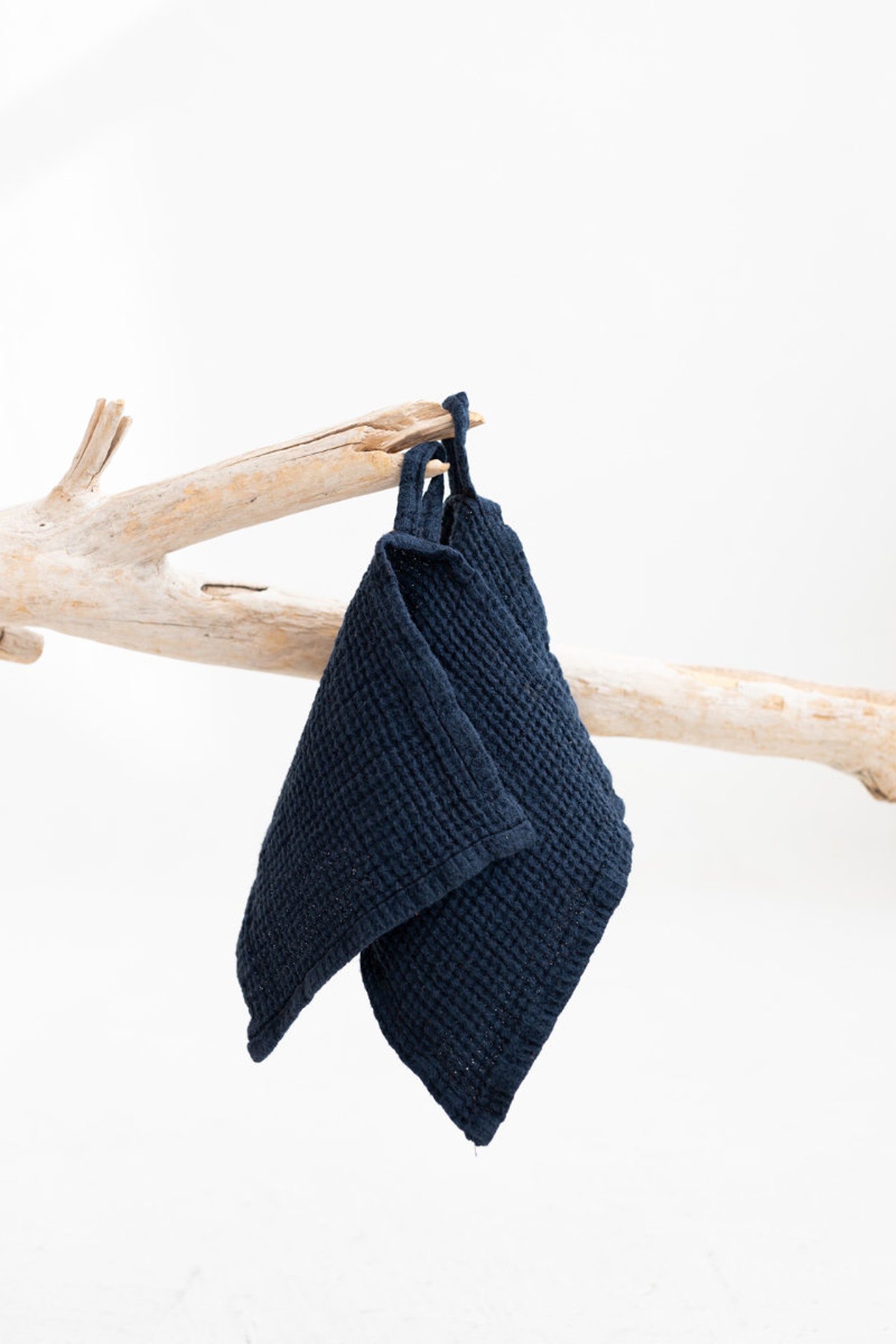 Linen Face Cloth Set of 2, Waffle Linen Face Towel, Compact Foldable ...