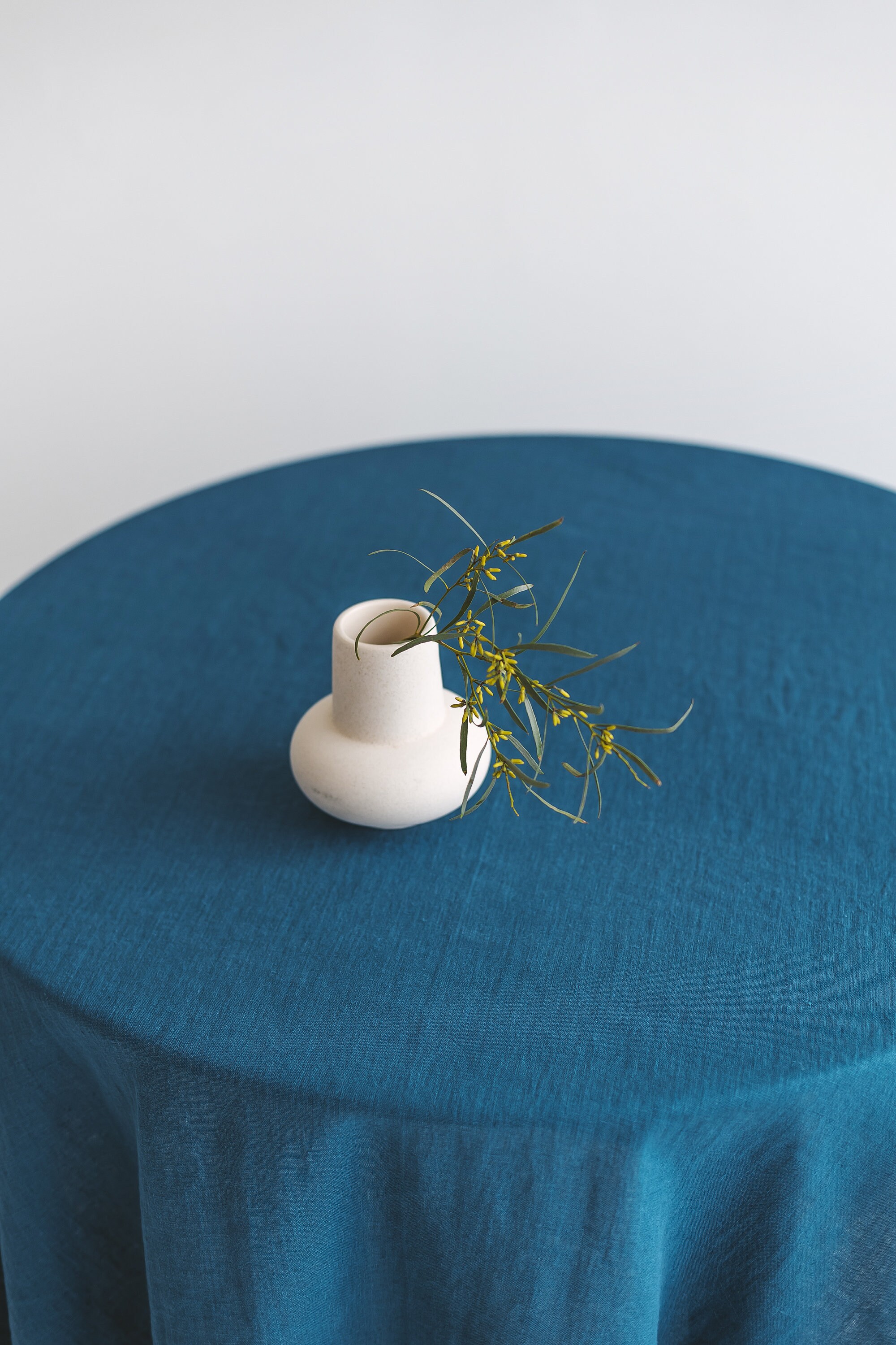 Square Linen Tablecloth for A Round Table, Extra Large Square Table ...
