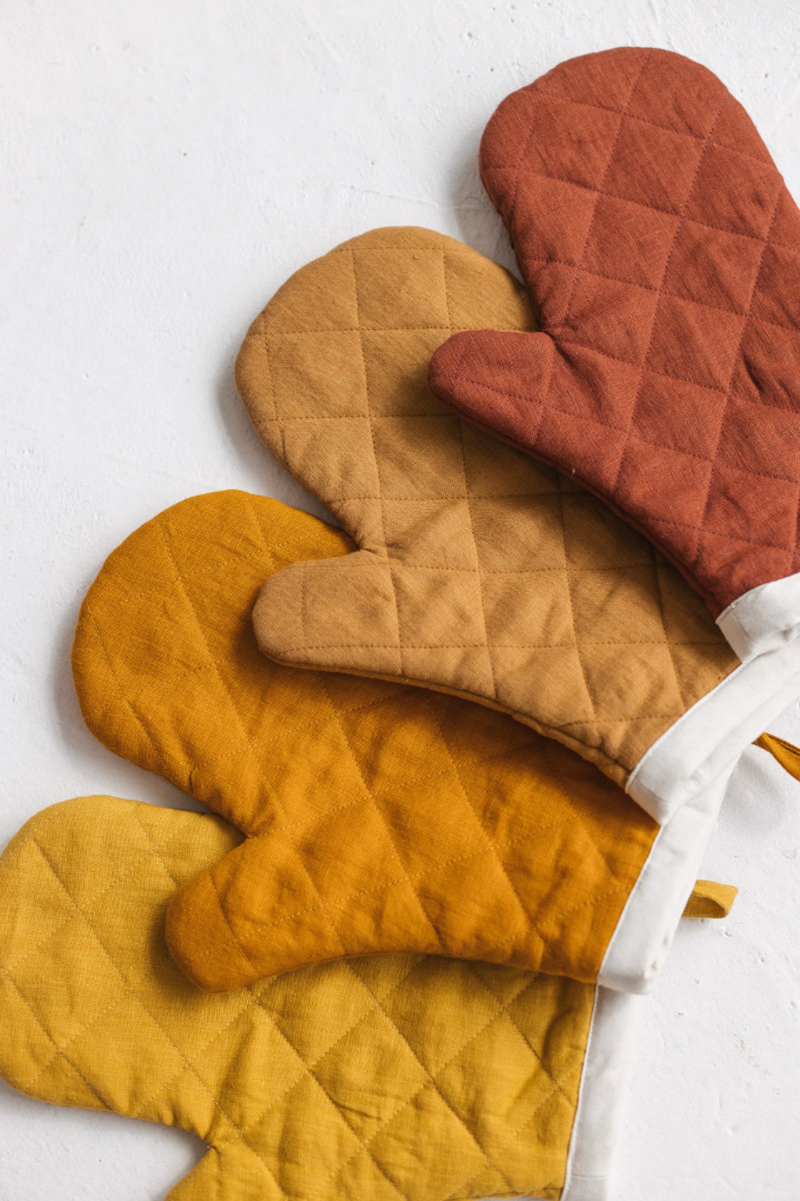 Linen Oven Mitt, Quilted Kitchen Gloves in Various Colors, Linen Pot ...