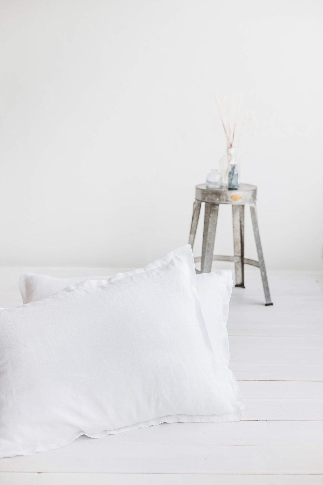 White Linen Pillow Cover With Flanges, Flanged Linen Pillow Sham,throw ...