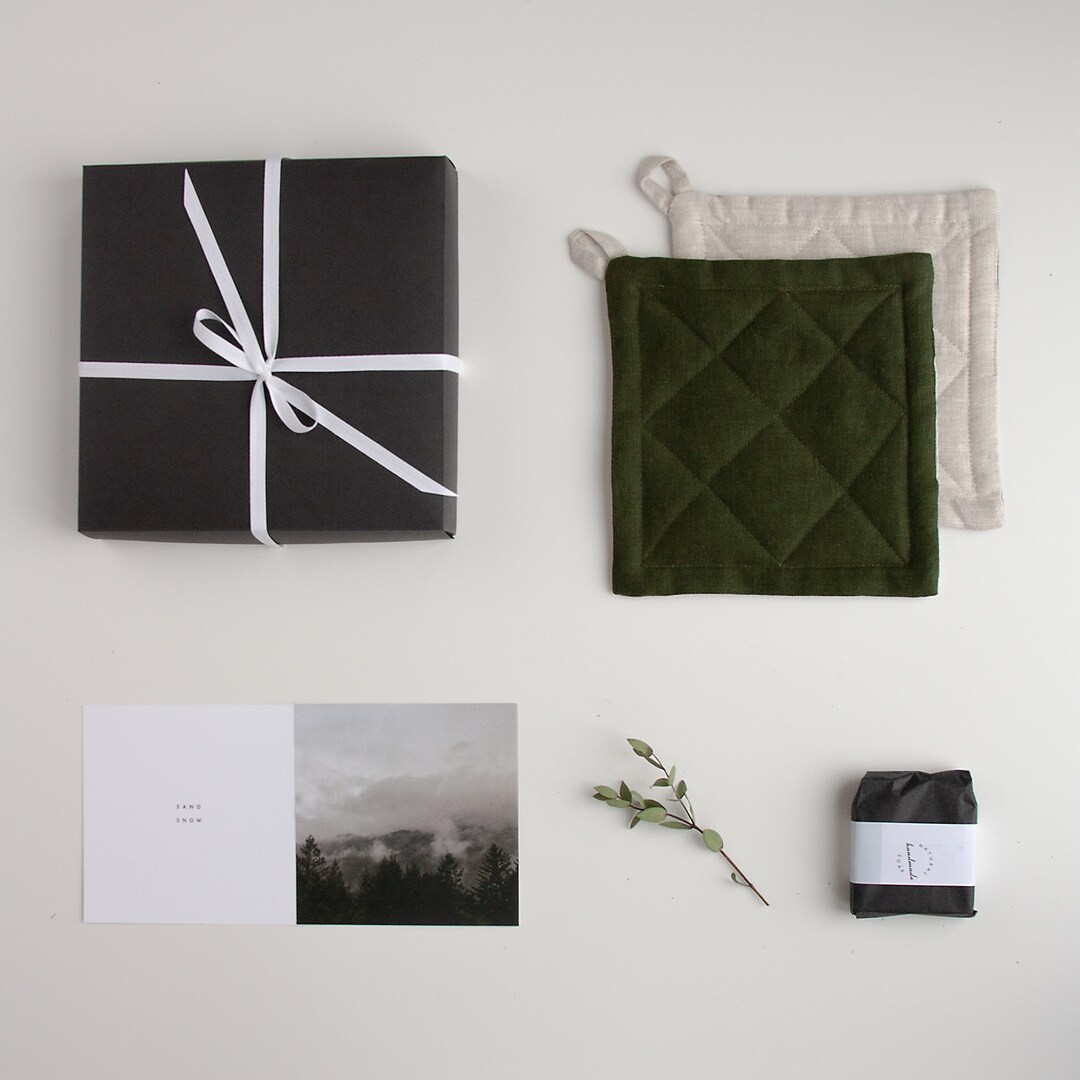 Two Sides Linen Pot Holders, Mother's Day Gift Set, Set of 2 Quilted ...