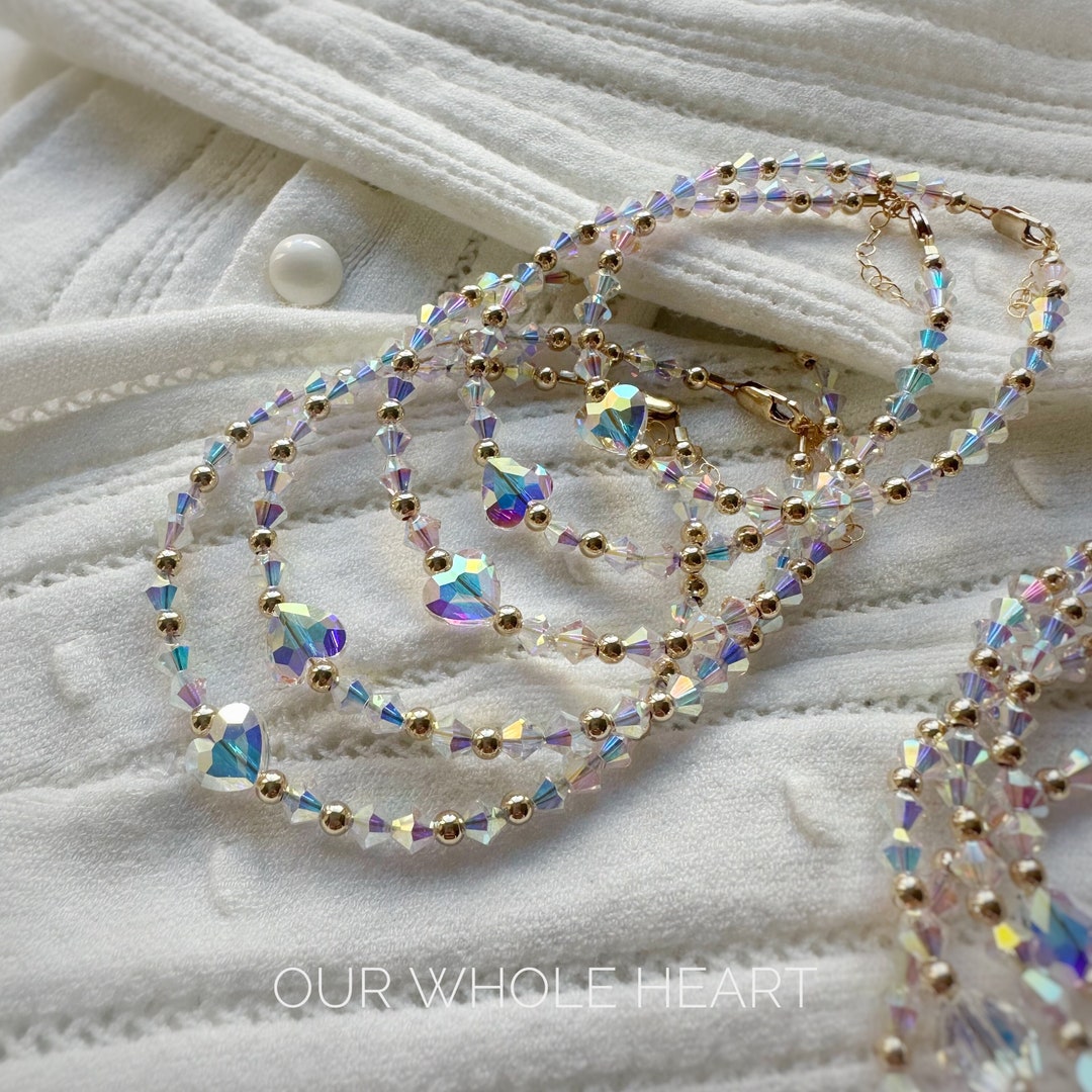 The Amanda + Swarovski Heart | Swarovski Heart Bracelet, Beaded Heart ...