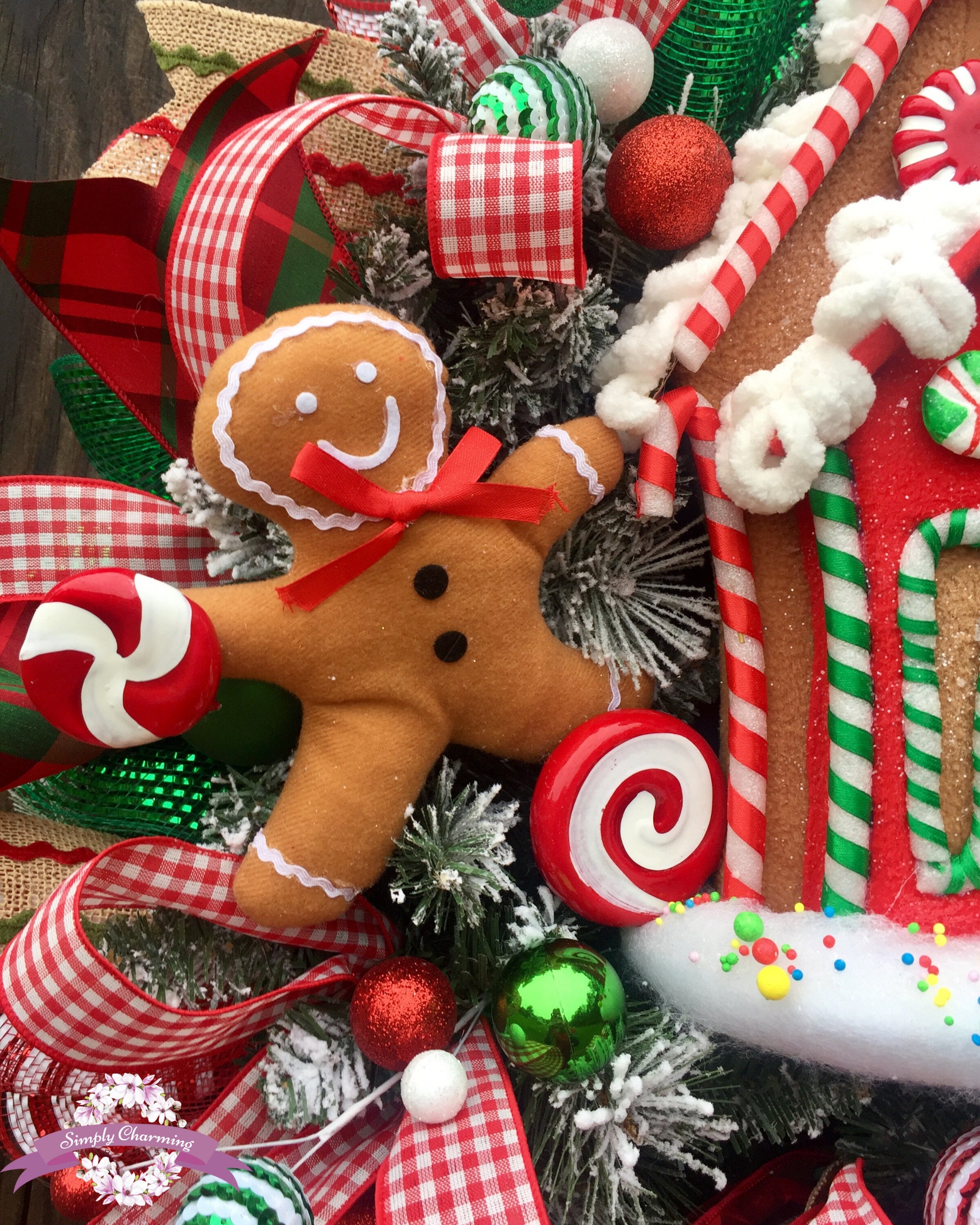 Gingerbread Wreath, Christmas Wreath, Traditional Christmas Wreath