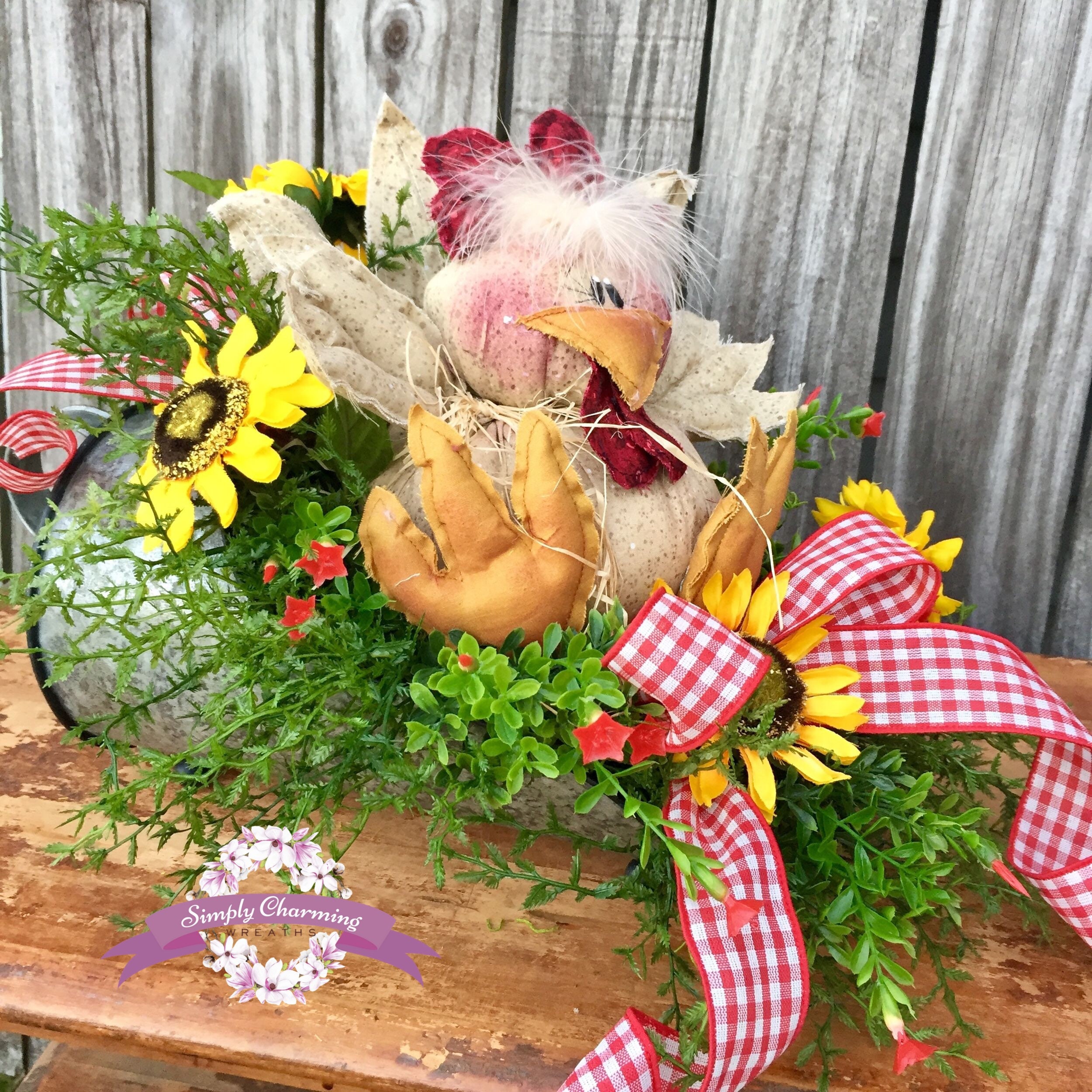 Chicken and Sunflower Centerpiece, Farmhouse Centerpiece, Rooster ...