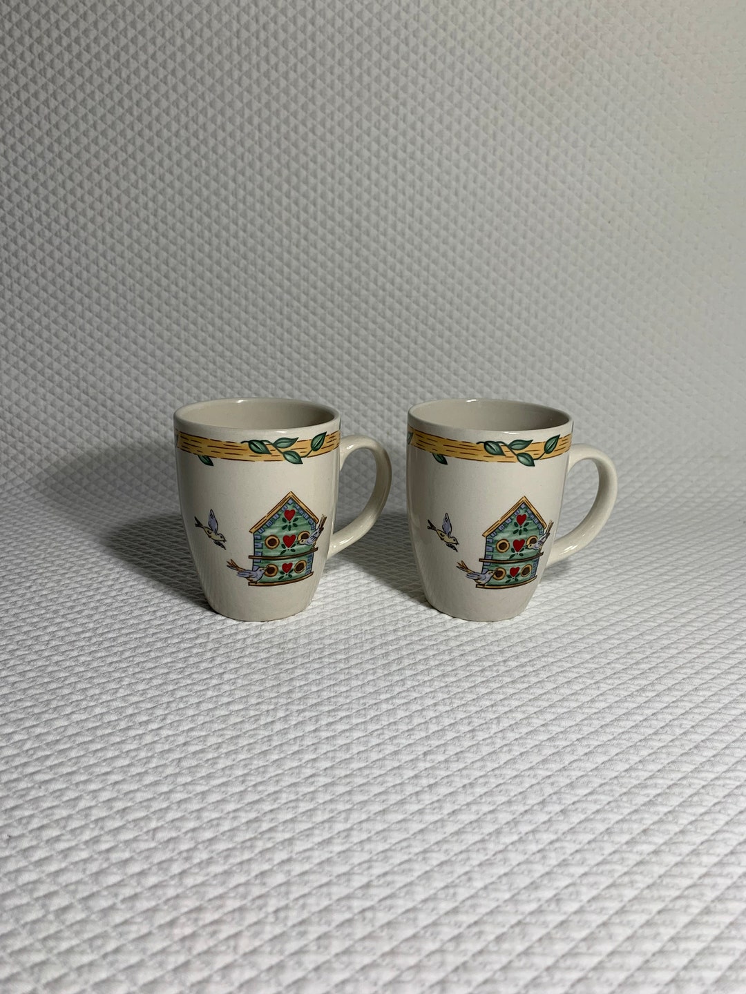 Set of 2 Thomson Pottery China Mugs Depicting Birds and Bird House in ...