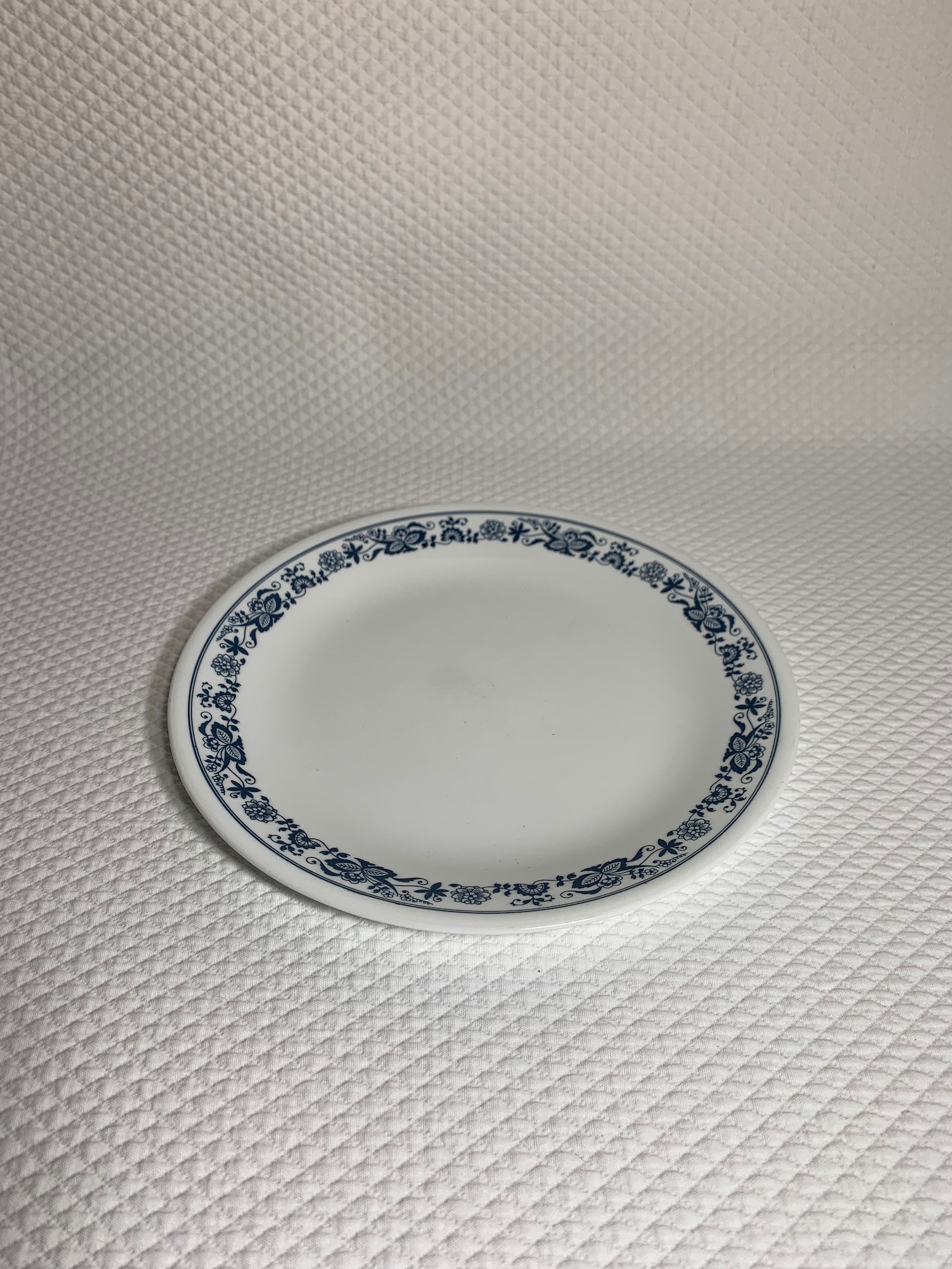 Vintage Corelle Old Town Blue or Blue Onion 10 1/4" Diameter Dinner ...