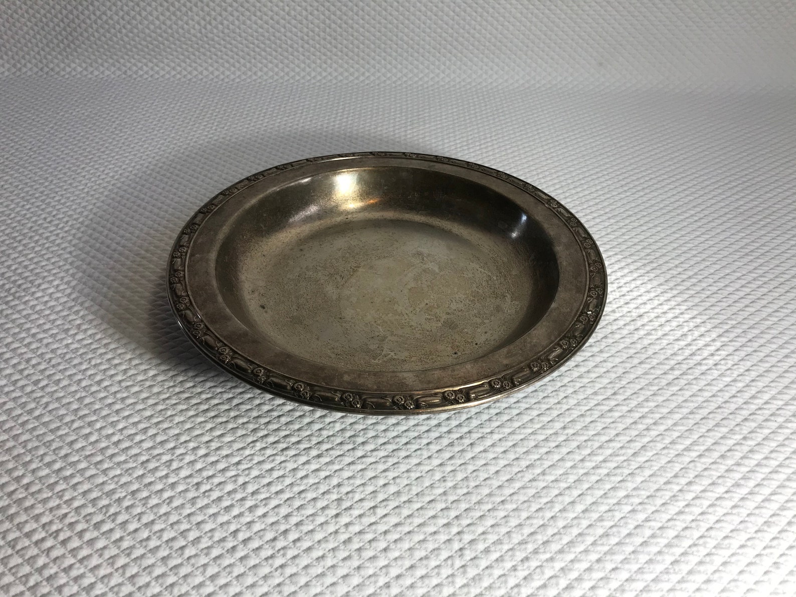 Vintage Oneida Silversmith Silver Plated Shallow Footed Bowl - Etsy