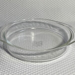 Vintage Pyrex 221 Round Casserole Clear Glass Baking Dish or Casserole ...