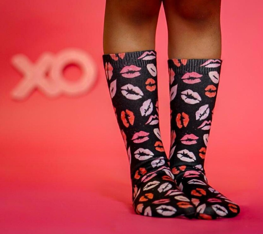 Kisses Socks, Group Matching Idea, Family Photos, Child to Adult Sizes ...