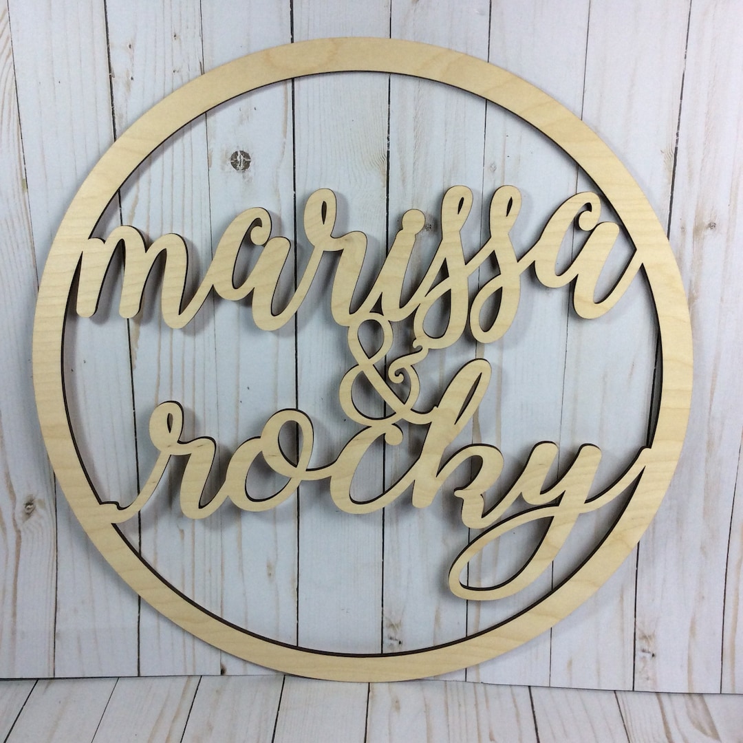 Circle Name Sign / Wedding Sign / Couple Sign / Wood Bride and Groom ...
