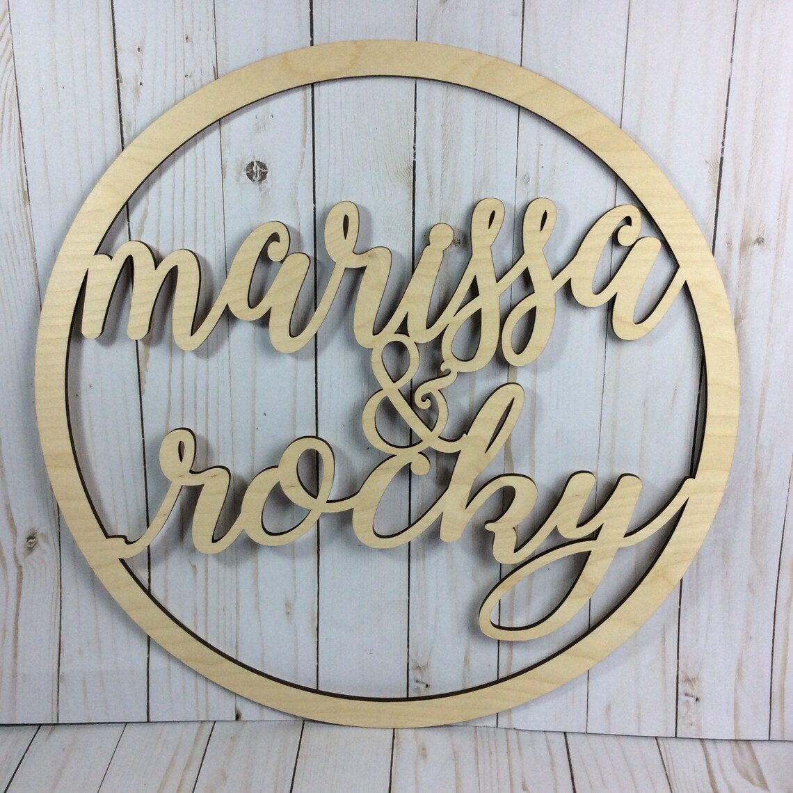 Circle name sign / wedding sign / couple sign / wood bride and | Etsy