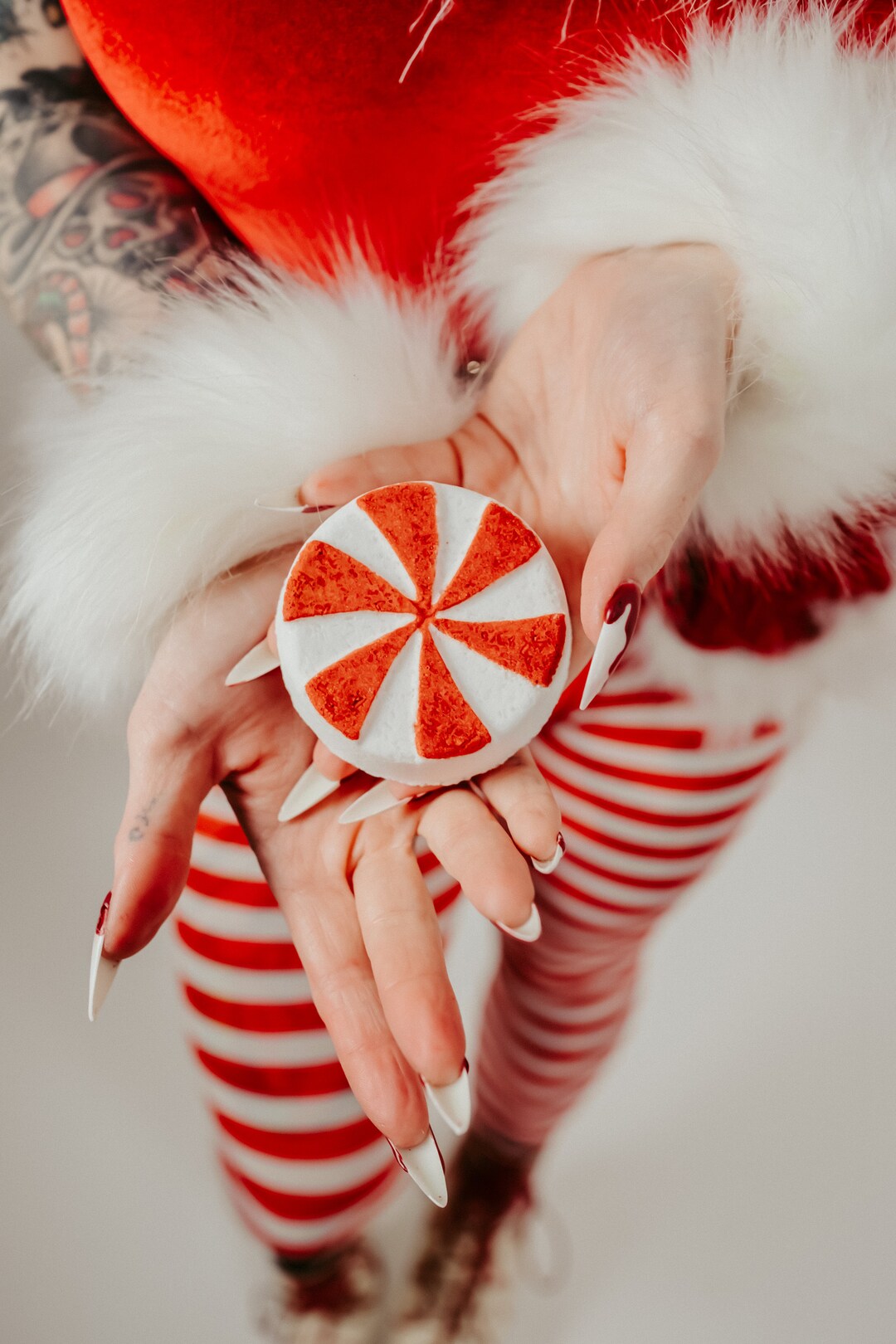 Candy Cane Bath Bomb - Etsy