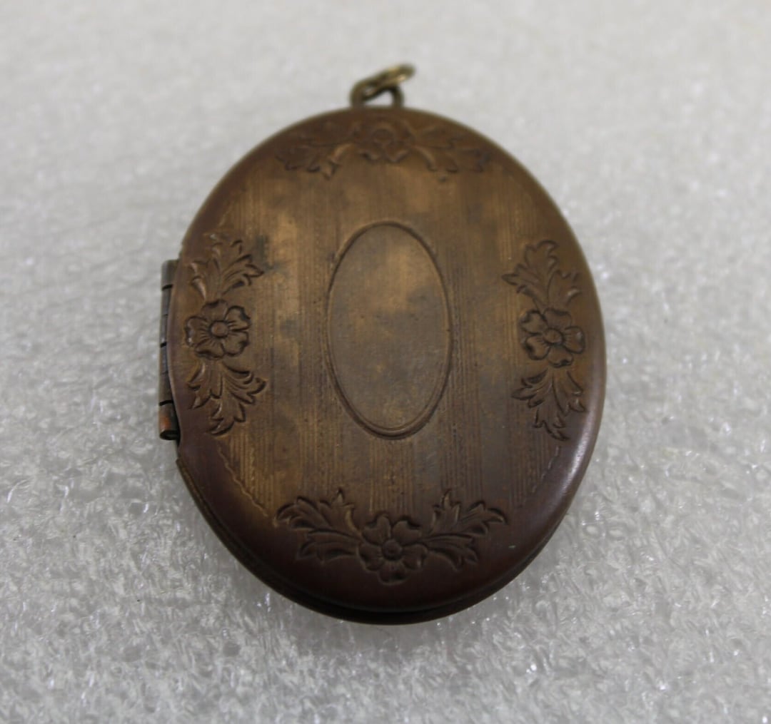 Antique 1800's Brass Locket Engraved Beautifully - Etsy