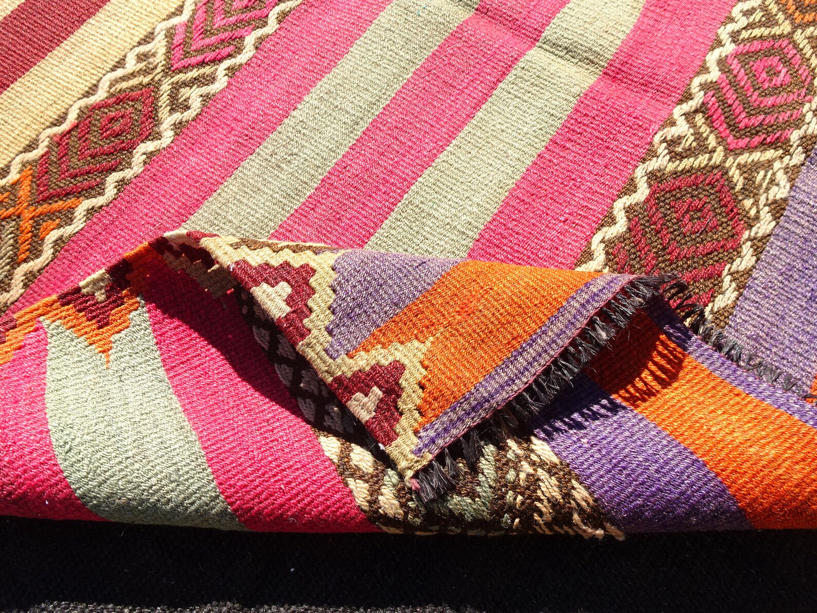 Pink Stripe Rug,4,3x6,11 Feet 130x210 Cm Striped Beautiful Colours ...