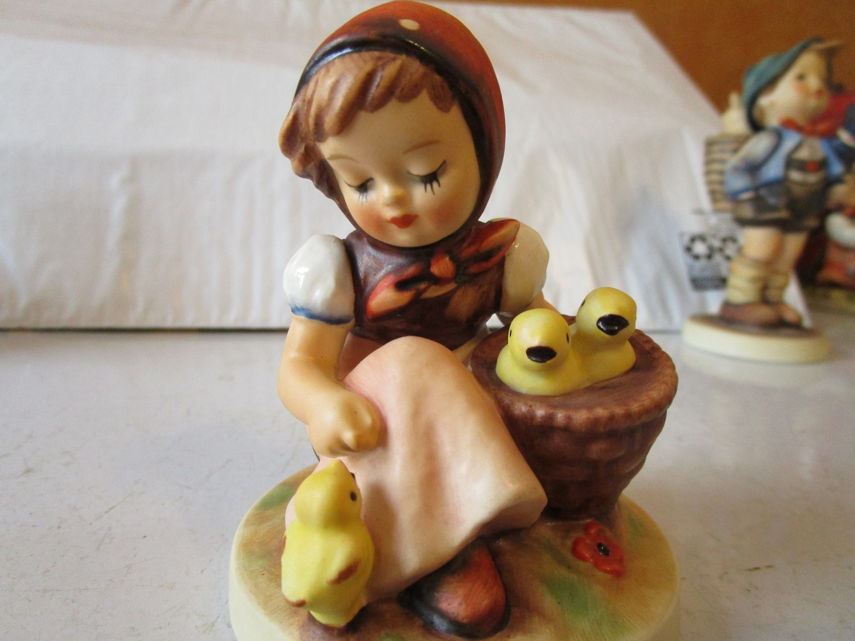 Goebel Hummel Figurine chick Girl 57/0 TMK-5 - Etsy