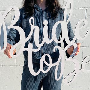 Bride to Be Sign- Bride to Be Backdrop Sign - Etsy