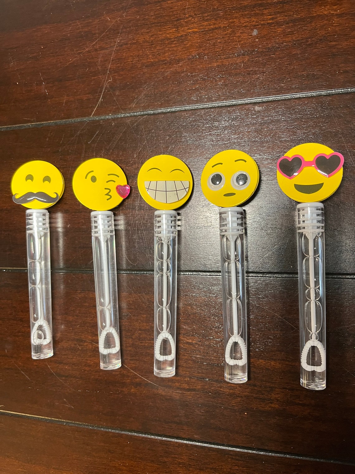 Emoji Bubble Favor, Emojis Bubble Tube Wand, Emoticons Party Favor ...