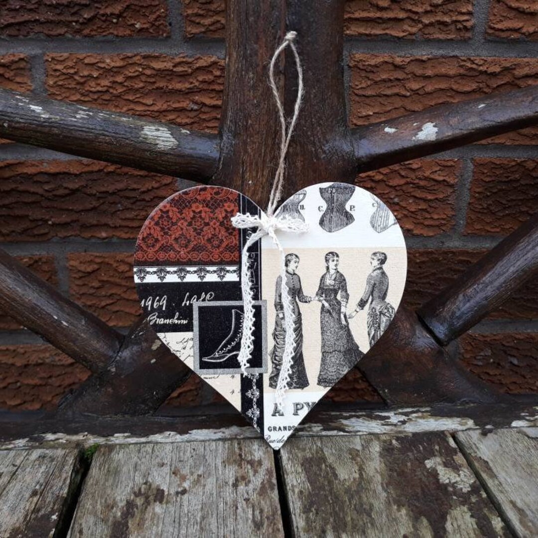 Shabby Chic Wooden Heart Picture for Wall, Victorian Wall Art ...